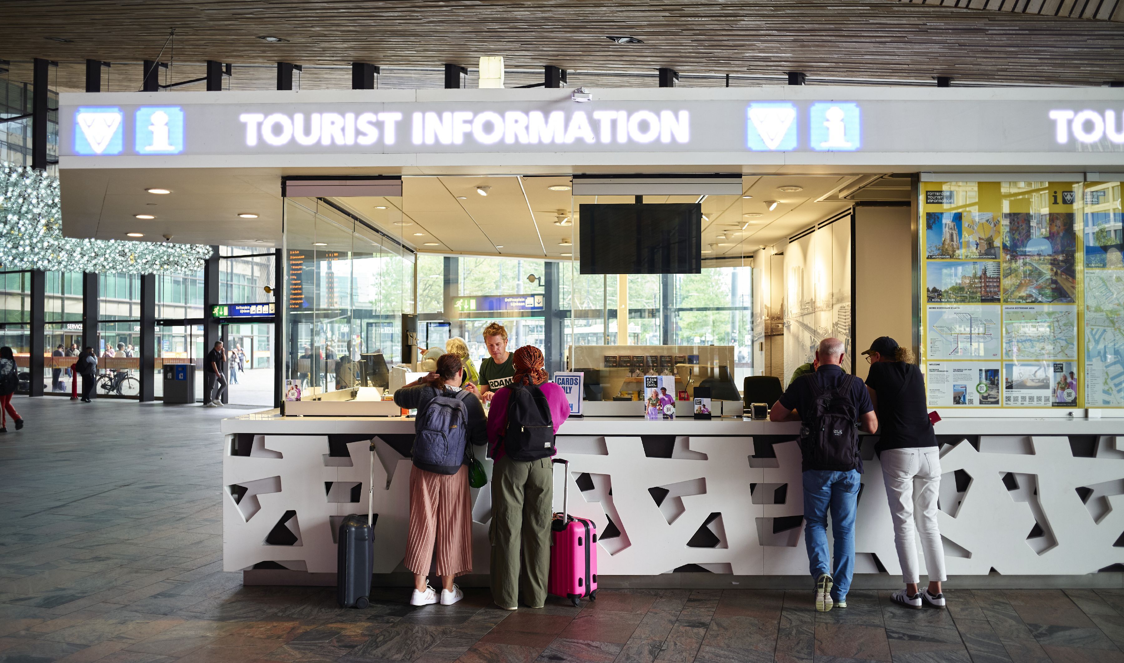 Rotterdam VVV: Tourist Information Desks & Services | Rotterdam Partners